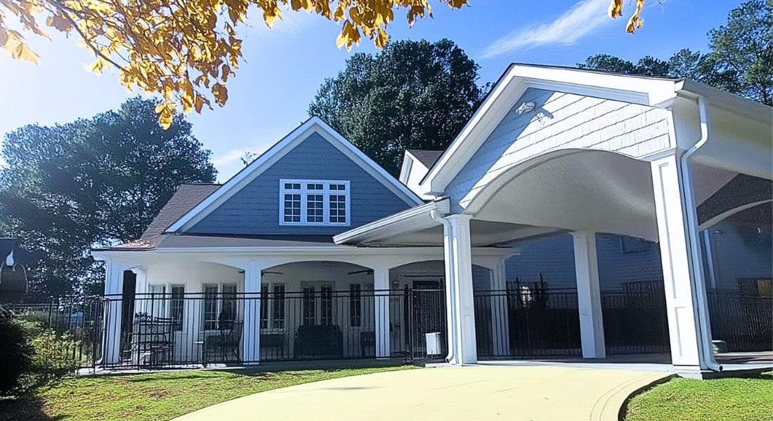 Senior Living Community in Norcross GA: 6 Must-Have Features